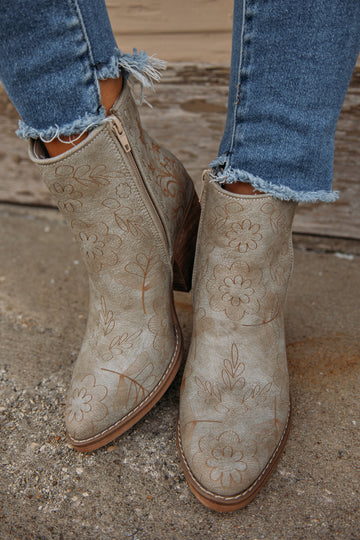 BOOTIES – Sincerely Yours