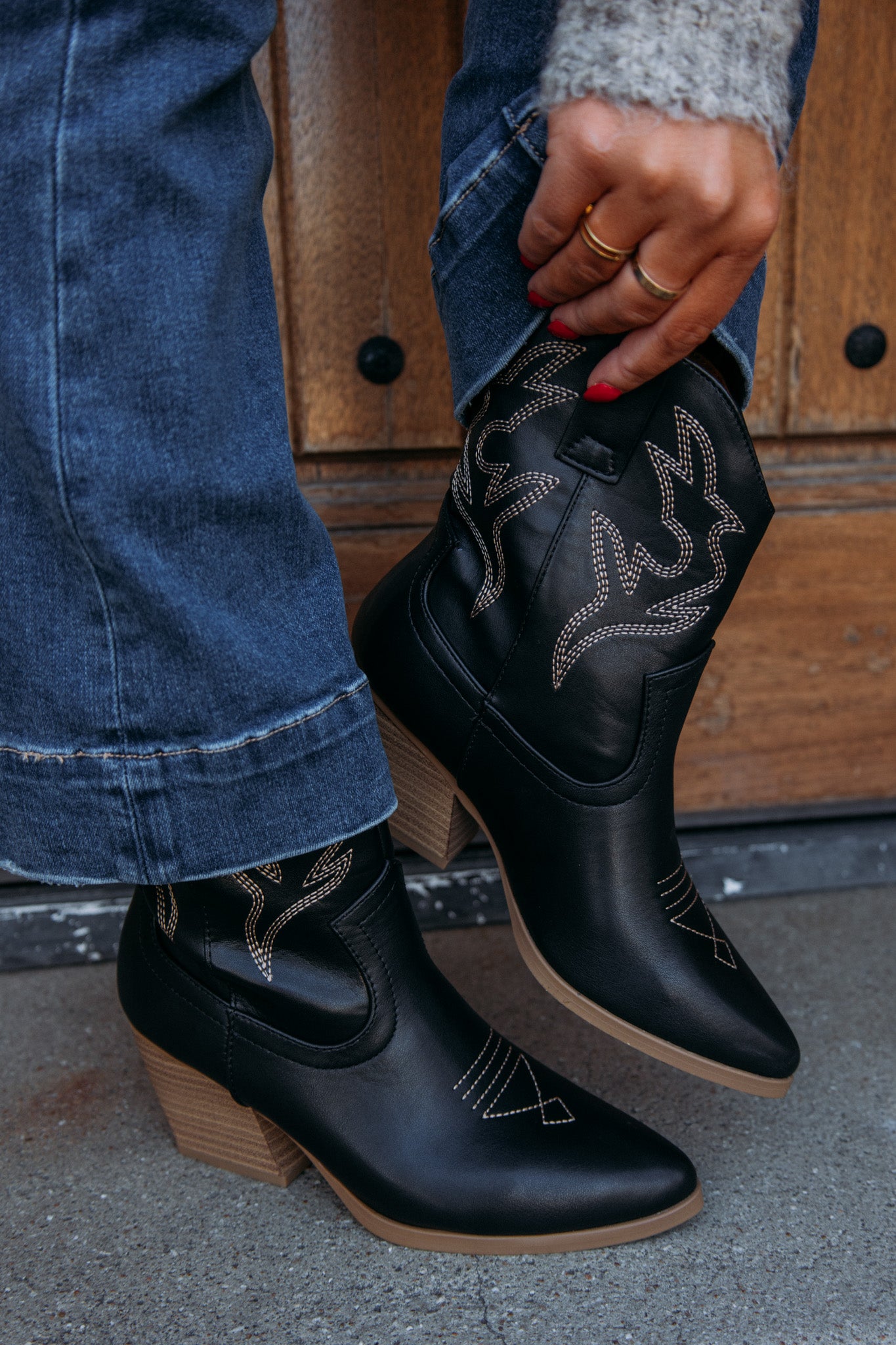 BOOTIES – Sincerely Yours